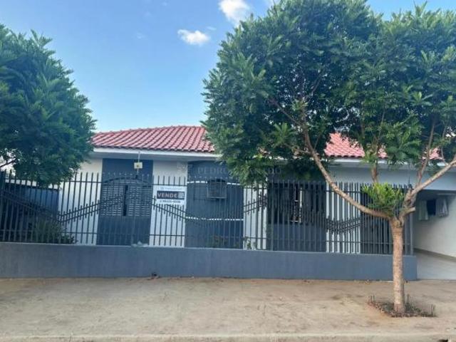 Casa bem localizada!