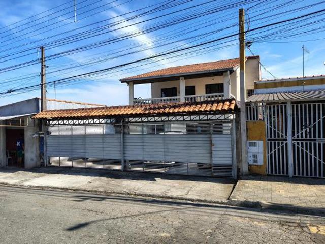 CASA BOA A AVENDA BAIRRO PILAR ARUJA SP. 2 CASAS TERRO 300M²