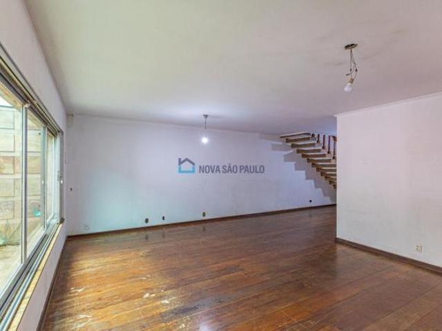Casa Bosque da Saúde, 3 quartos, 4 vagas, escritório e quintal