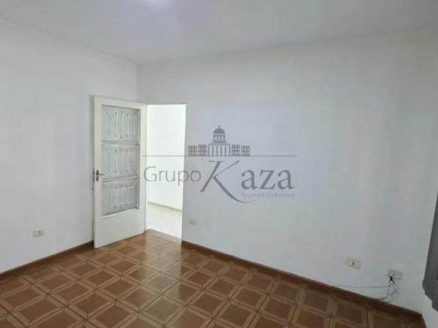 Casa Bosque dos Eucaliptos 3 Dormitórios 120m²