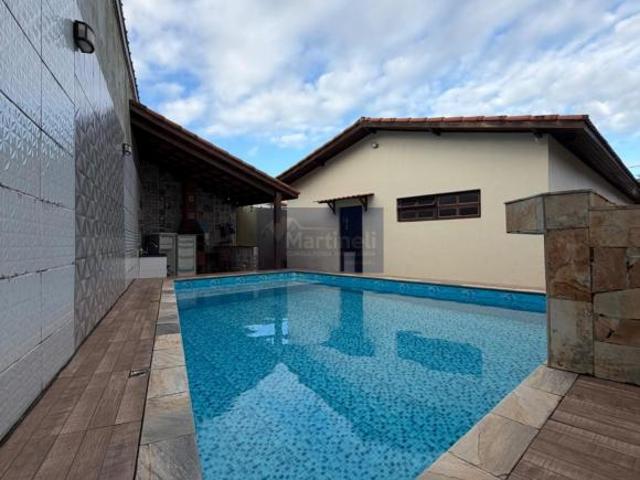 Imperdível! Casa à venda em Itanhaém SP, bairro Bopiranga, 3 quartos, 1 suíte, 2 salas, 2 banheiros