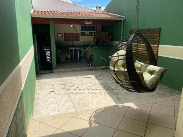 CASA BRASILÂNDIA COM QUARTOS SENDO 1 SUITE