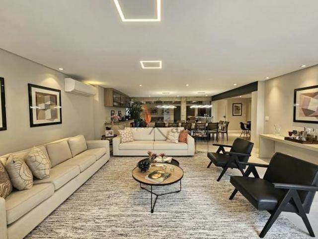 Casa Brooklin Paulista 3 Suítes 408m²
