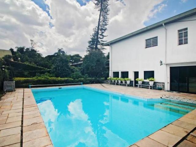 Casa Brooklin 3 Dormitórios 455m²