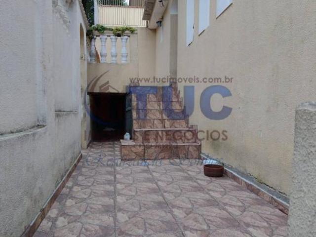 CASA C/3 DORMS 01 SUITE 03 VGS PRÓXIMO AO TRÓLEBUS BAETA NEVES S.B.C