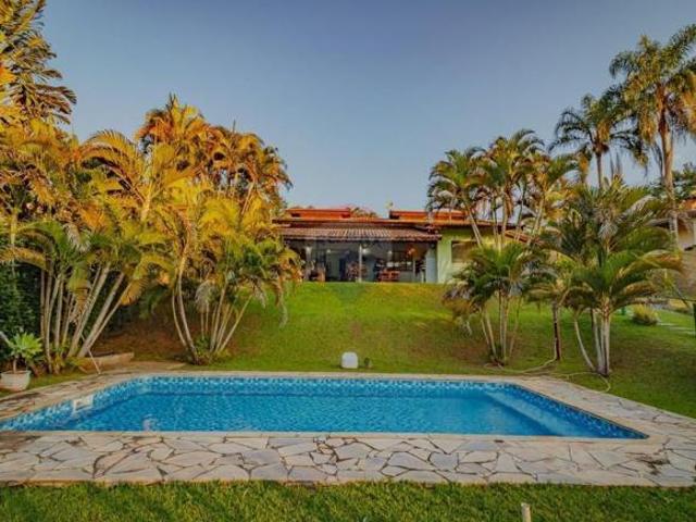 Casa c/ 3 dorm. e piscina à venda, 136m2 por R$ 1.120.000,00, Alpes D´Ouro, Bom Jesus dos Perdões/SP