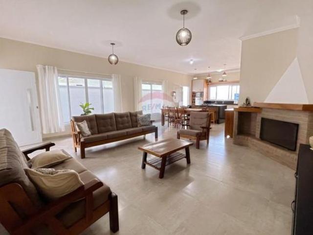 Casa c/ 3 dorm e piscina, à venda, 255m2 por R$ 1.190.000,00 Jardim dos Pinheiros Atibaia/SP