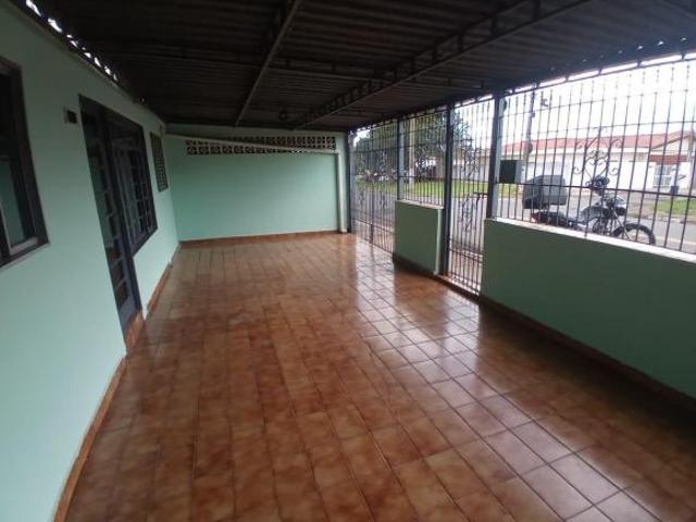 Casa c/ 3 quartos, 2 banheiros Vila Boa Vista Campinas R$ 270 mil