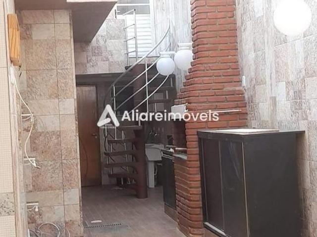 Casa c/ 3 quartos, 2 suítes e 5 vagas, 206m², à venda, no bairro Mooca, por 2.000.000,00