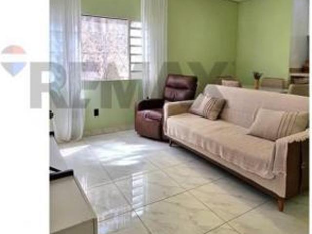 Casa c/ 2 Quartos, suíte e área verde em Vicente Pires