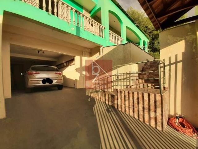 CASA C/ 4 DORM. POR R$ 580.000,00