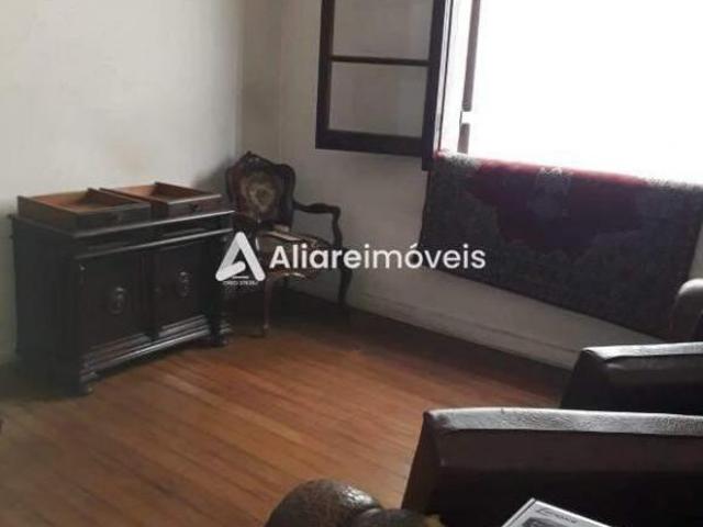 Casa c/ 4 quartos e 6 vagas, 250m², à venda no bairro Mooca, por 1.060.000,00