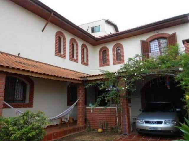 Casa c/ 4 quartos, 1 suíte e 4 vagas, 200m², à venda no bairro Vila Formosa, por 1.300.000,00