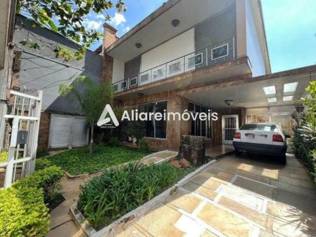 Casa c/ 4 quartos, 2 suítes e 10 vagas, 600m², à venda, no bairro Mooca, por 3.200.000,00