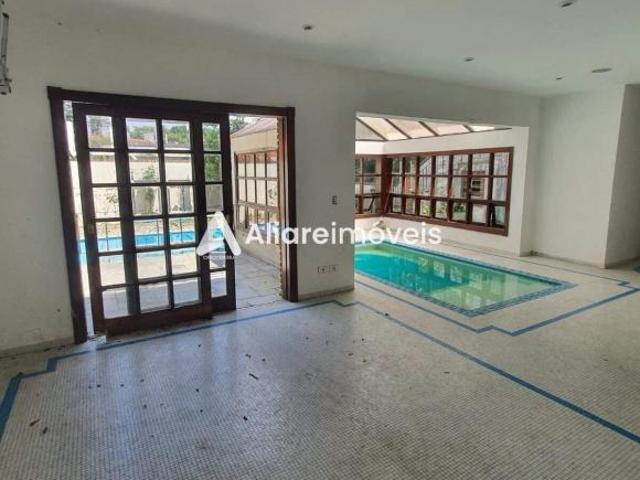 Casa c/ 6 quartos, 6 suítes e 9 vagas, 788m², à venda no, no bairro Chácara Flora, por 5.815.000,00