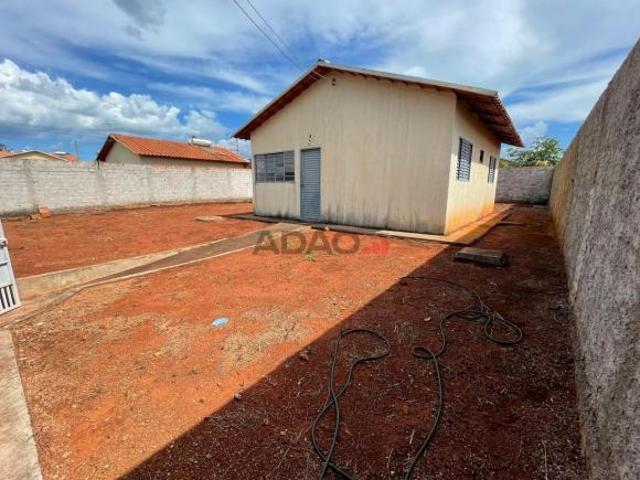 Casa c/ Lote Grande Guapó Casa de Rua com 2 Quarto s por R$ 250000.00 no setor Zona Rural IN32825