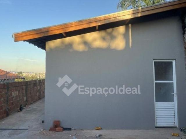 Casa c/ suíte na Fundacao Casas Populares Salvador Filardi