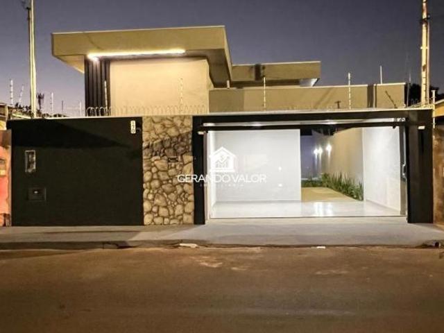 Casa c/ Piscina, Suíte, área Gourmet