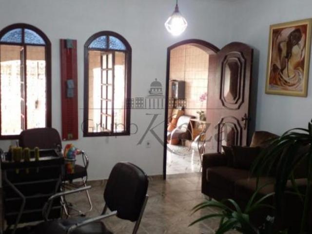 Casa Caçapava Jardim São José 3 Dormitórios 160m² Aceita Permuta