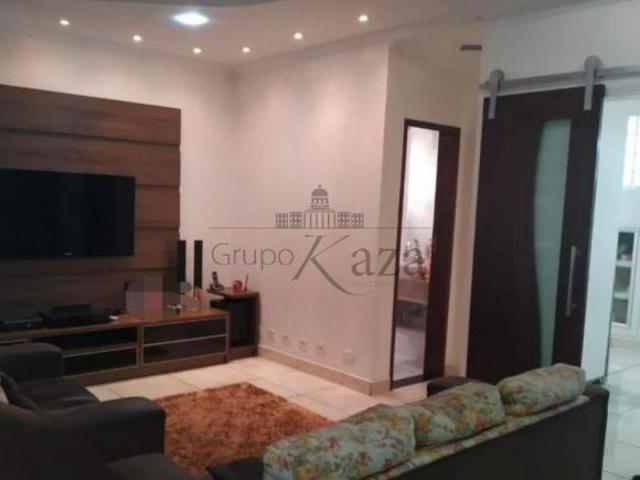 Casa Caçapava Sapé II 3 Dormitórios 265m² Aceita Permuta