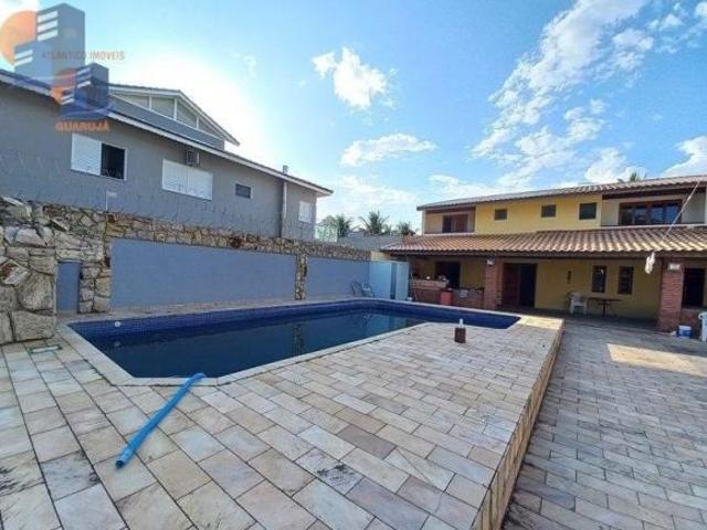 Casa c/amplo quintal Apenas 150 metros do Mar Pronta Para Morar!