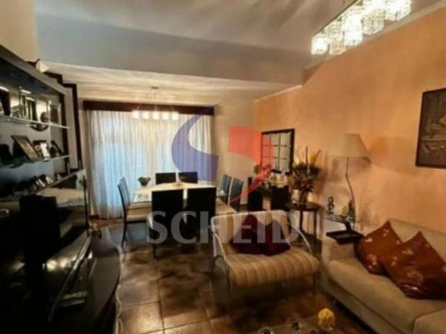 Casa Campo Belo com 3 quartos, 1 suíte,com armários, cozinha planejada, quintal, jardim, 3 vagas