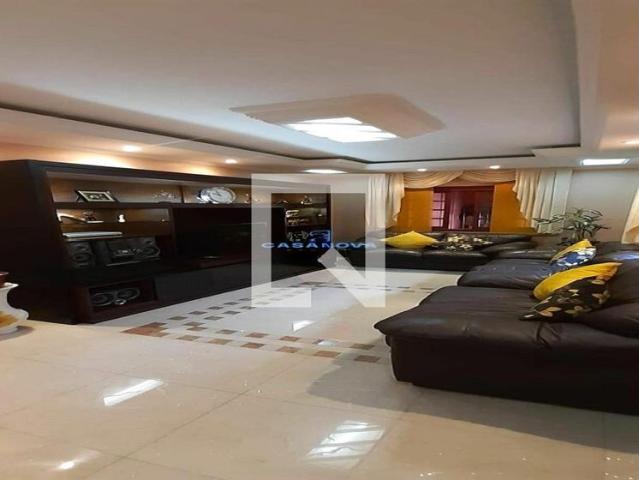 Casa, Canhema, 3 Quartos, 204 m2 Diadema