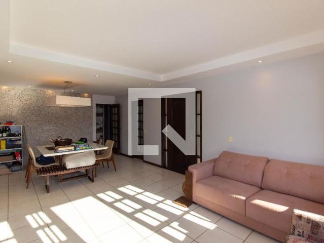 Casa, Cantagalo, 5 Quartos, 600 m2 Niterói