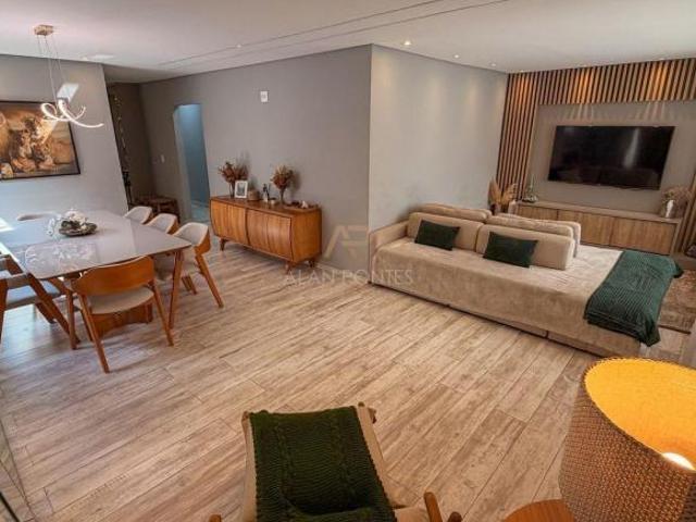 Casa canto do forte, bairro matilde, imóveis de alto padrão Praia Grande