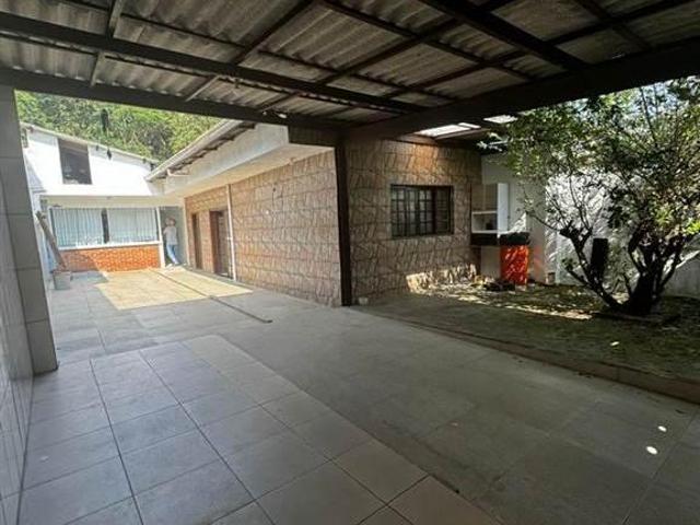 CASA CANTO DO FORTE, COM EDÍCILA INDIVIDUAL, NA IMOBILIÁRIA EM PRAIA GRANDE