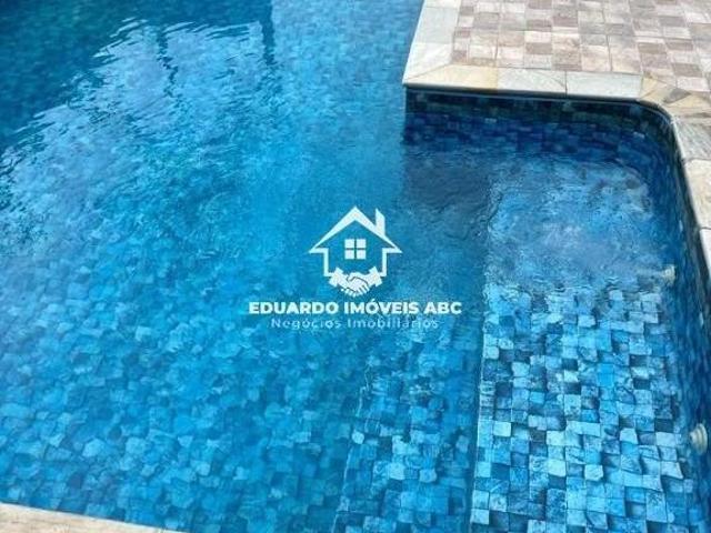 Casa Casa Padrão com piscina para Venda, 2 dorm s, 4 vaga s, 250 m²