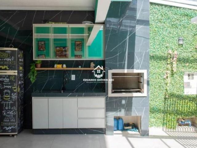 Casa Casa Padrão para Venda, 2 dorm s, 2 suite s, 4 vaga s, 120 m²