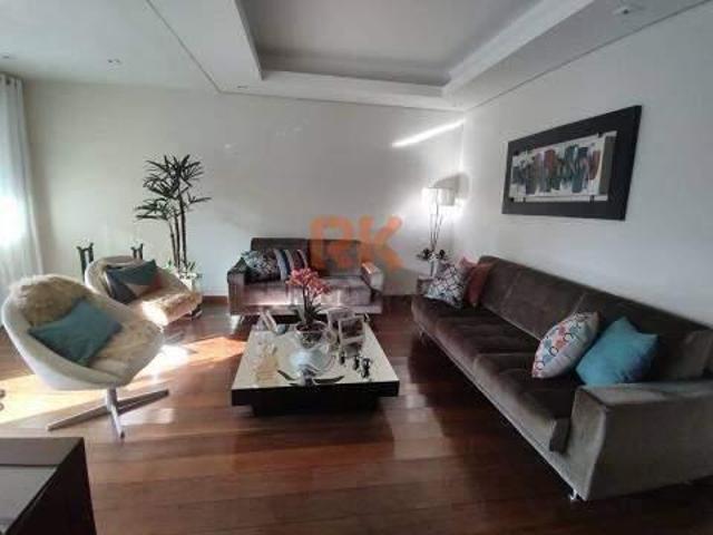 CASA CASTELO | BELO HORIZONTE