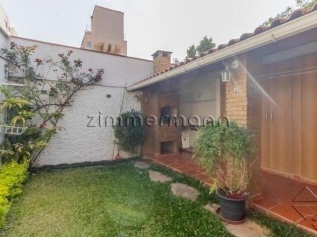 CASA CAXINGUI 3 DORMITÓRIOS 2 VAGAS