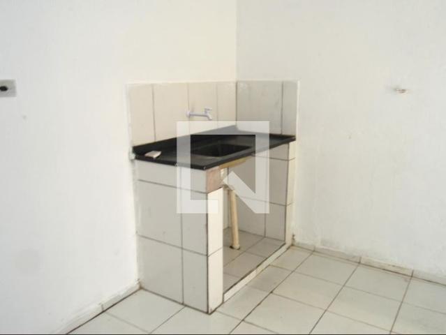 Casa, Centro, 1 Quarto, 50 m2 Osasco