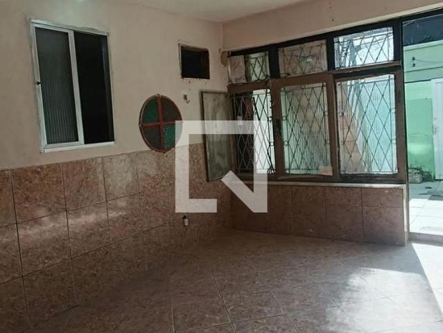 Casa, Centro, 1 Quarto, 350 m2 Duque de Caxias