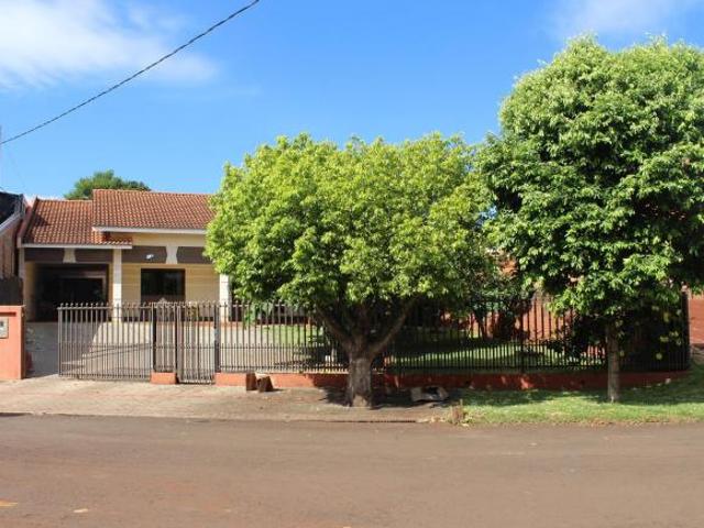 Casa, Centro, Vera Cruz do Oeste, PR