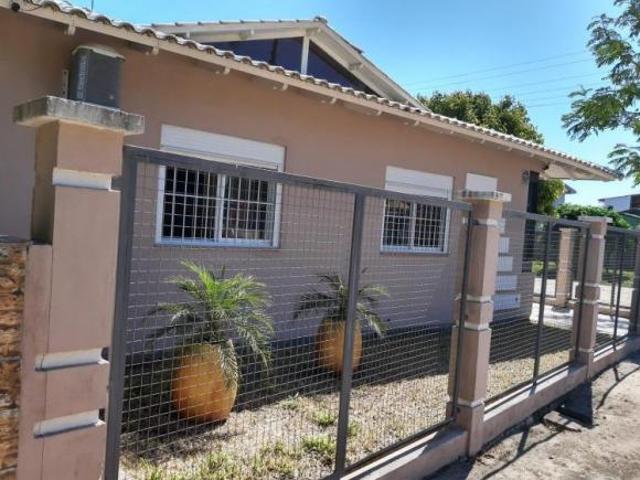 Casa, Centro, Arambaré, RS