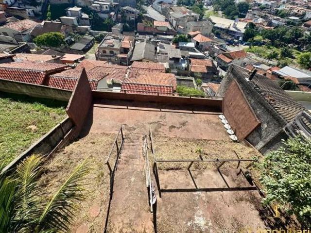 Casa Centro de Mairiporã Financiamento 590 mil!