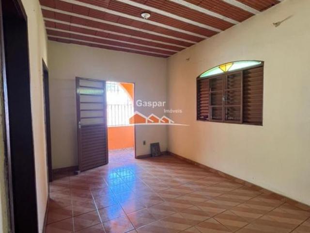 Casa, Centro, Esmeraldas, MG
