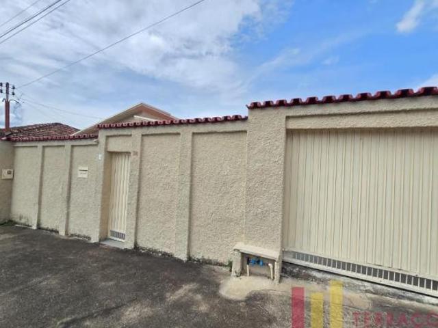 Casa, Centro II, Uruaçu, GO