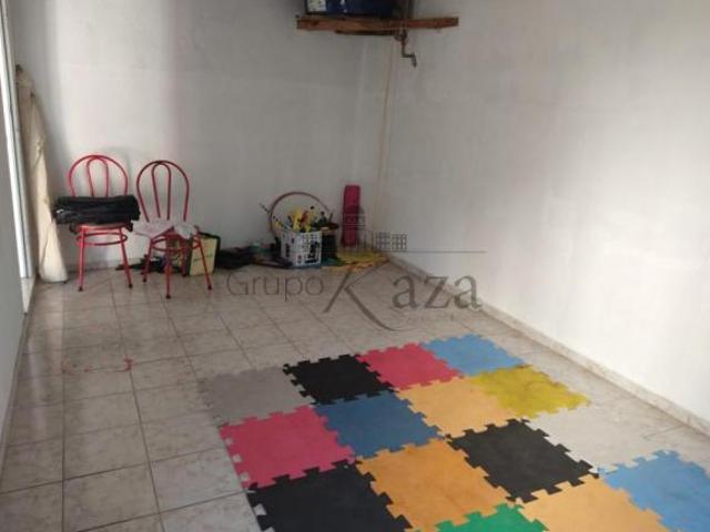 Casa Centro Jacareí 95,40m² 2 Dormitórios