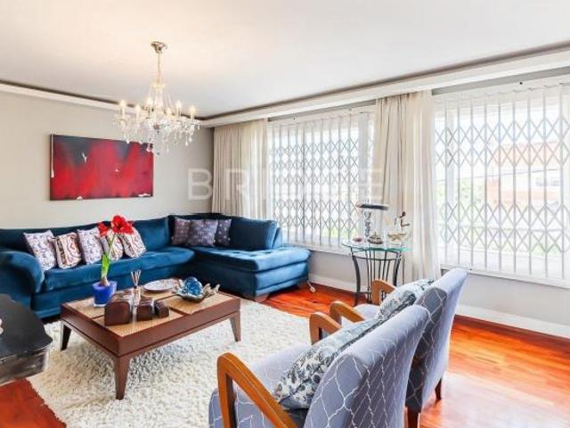 Casa chácara das pedras de 344 metros quadrados