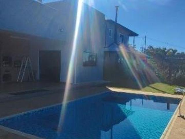 Casa chacara em condomínio à venda em Pinhalzinho SP: 3 quartos, 1 suíte, 3 salas, 3 banheiros, 4 va
