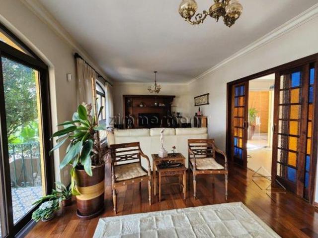 CASA CHÁCARA KLABIN 3 DORMITÓRIOS 1 SUÍTE 4 VAGAS