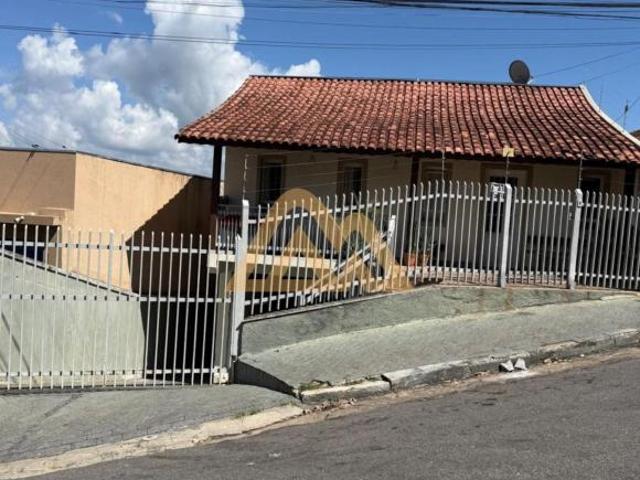 Casa, Chácara Santa Bárbara, Poços de Caldas, MG