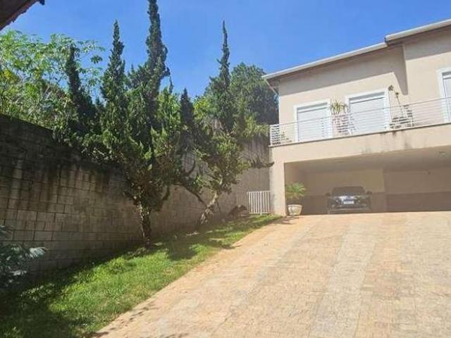 CASA Chácara Vale do Rio Cotia 3 suítes, contemporânea e integrada