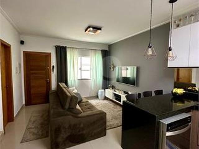 Casa Charmosa na Água Fria – 2 Suítes e Localização Privilegiada!