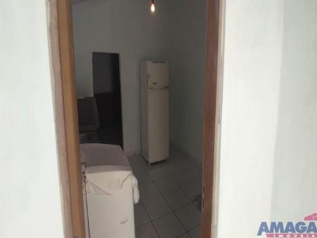 Casa Charmosa à Venda no Jardim Colinas