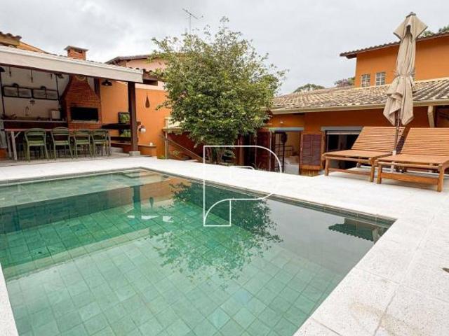 CASA CHARMOSA COM 4 DORMITÓRIOS | 217 m² POR R$ 1.590.000 GRANJA VIANA COTIA/SP